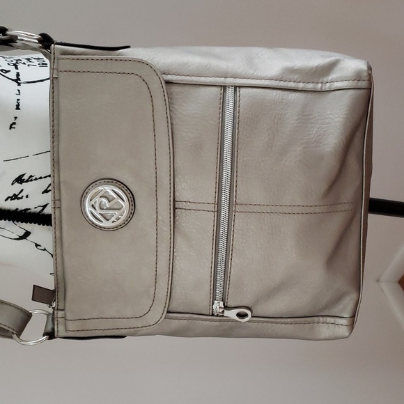 Relic | Bags | Relic Goldtone Metallic Faux Pebbled Leather Crossbody ...